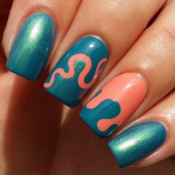 Snake Vinyls – Twinkled T