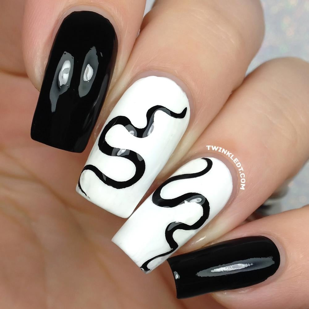 Snake Vinyls – Twinkled T